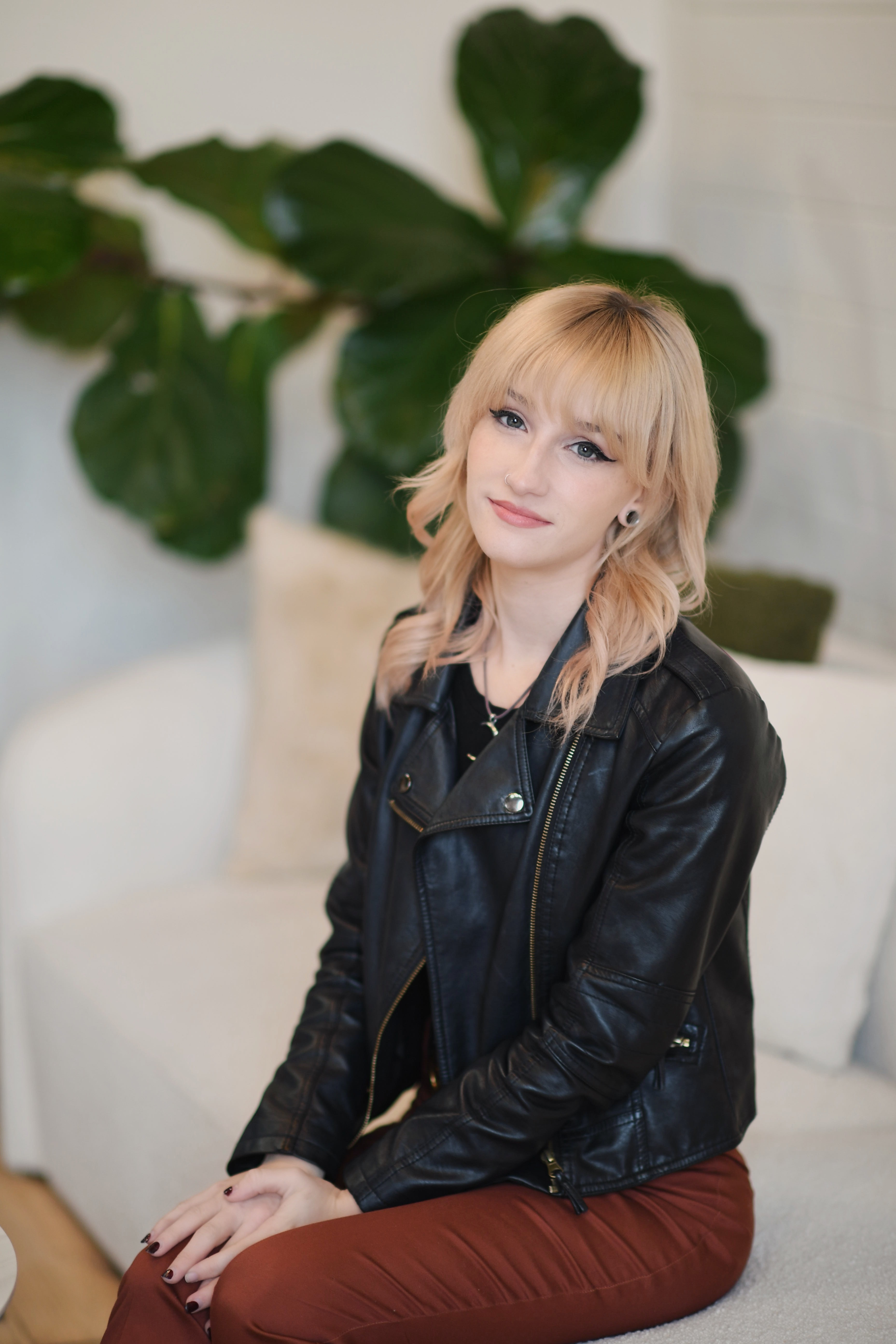 About the Strella Social Media Team